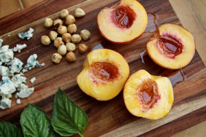 Grilled Peaches w/ Blue Cheese - Shutterbean