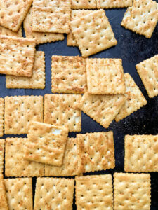 Hot & Spicy Saltines - Shutterbean